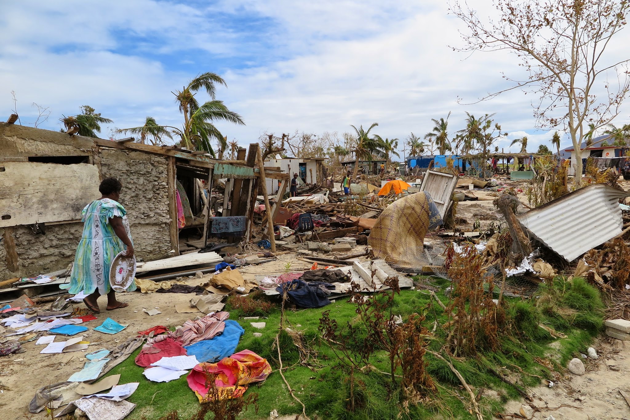 Comparative Study of Cyclone Pam in Vanuatu - CARE Climate Change