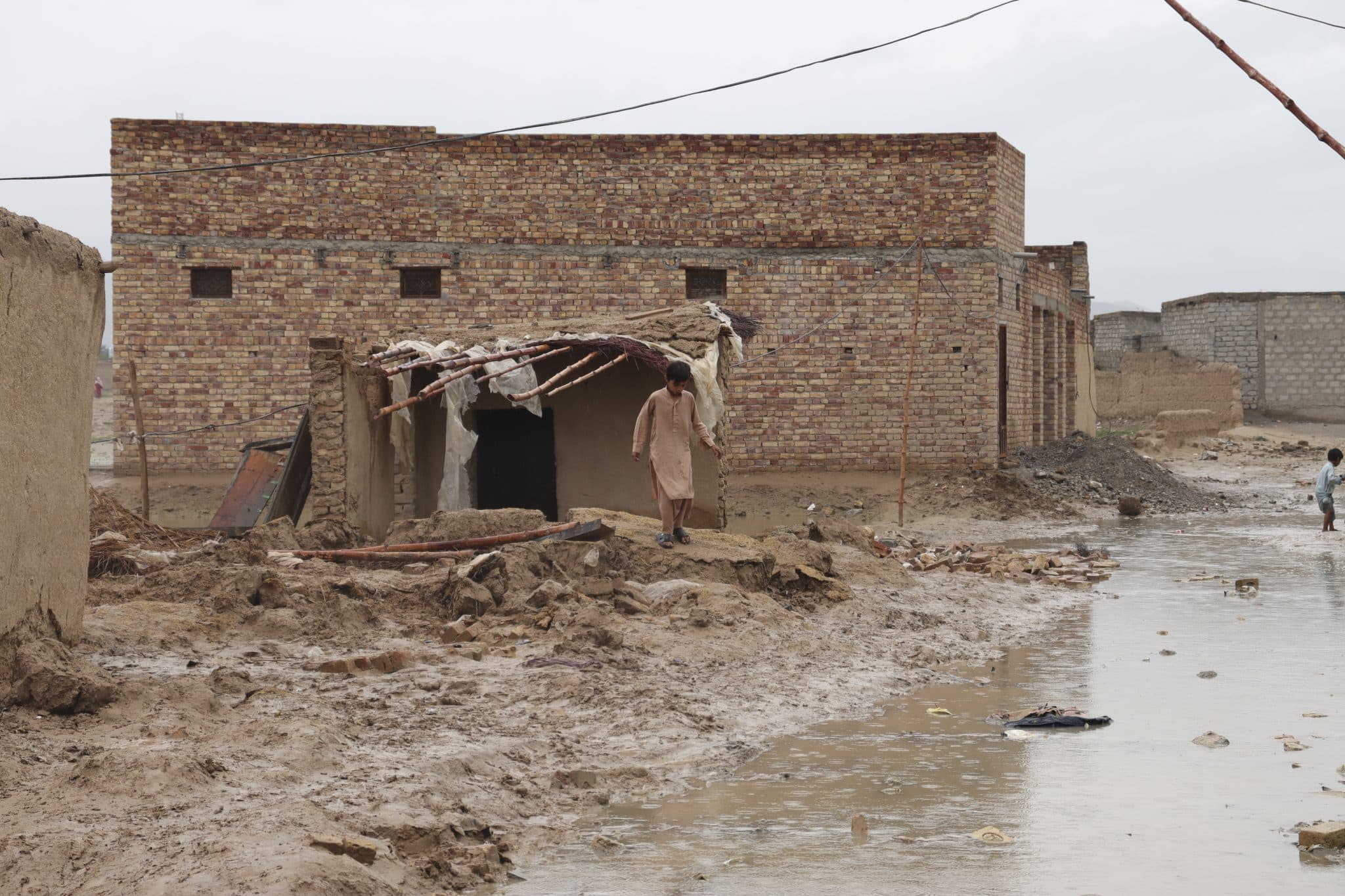 Floods in Pakistan cause massive devastation - CARE Climate Change